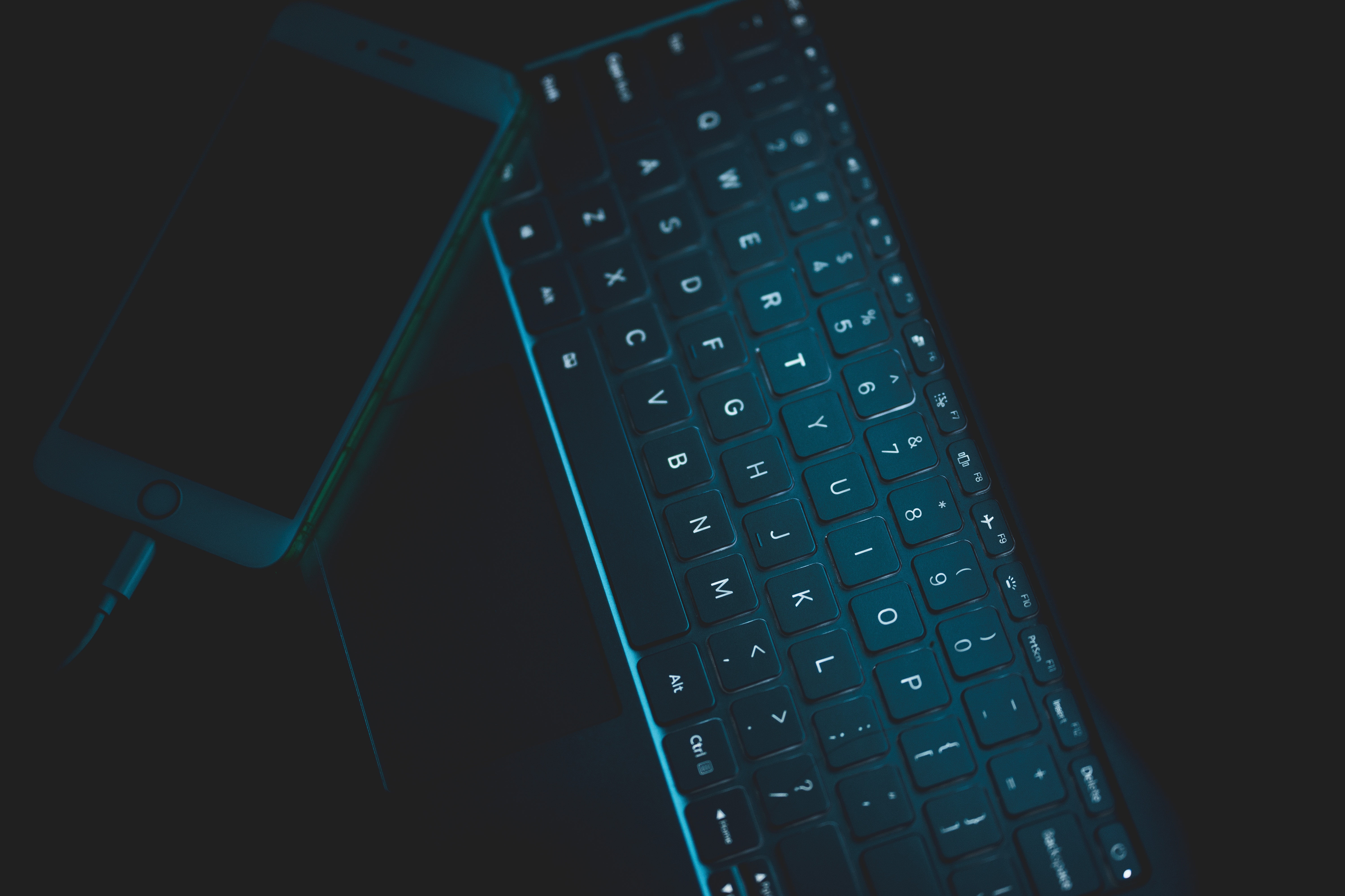 Apple Update - gefährliche iOS-Lücke steht wieder offen ...